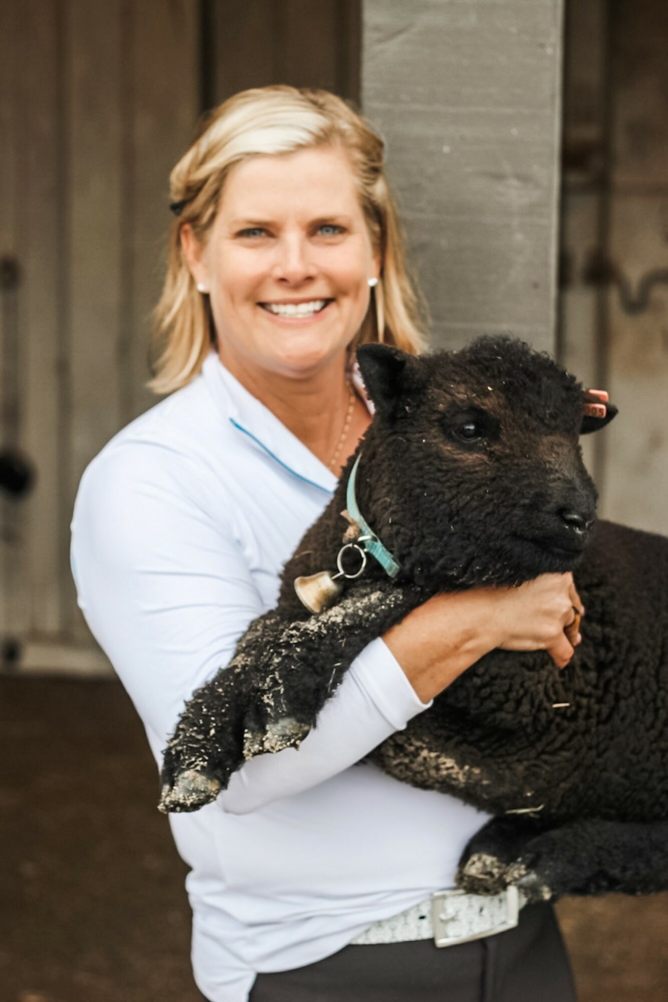 Daily Inspiration: Meet April Tonkin - Voyage Knoxville Magazine