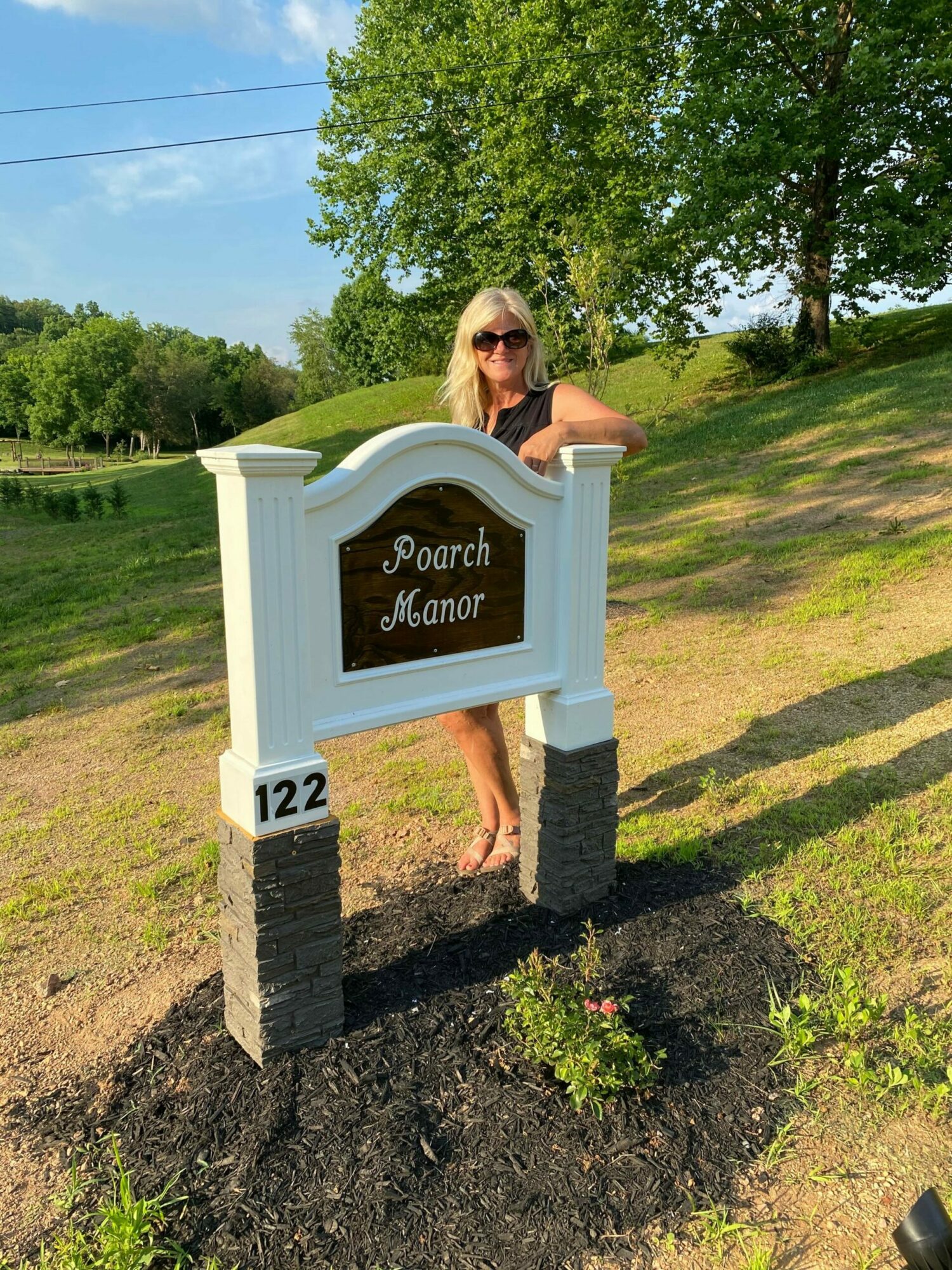 Hidden Gems: Meet Lisa Poarch - Voyage Knoxville Magazine