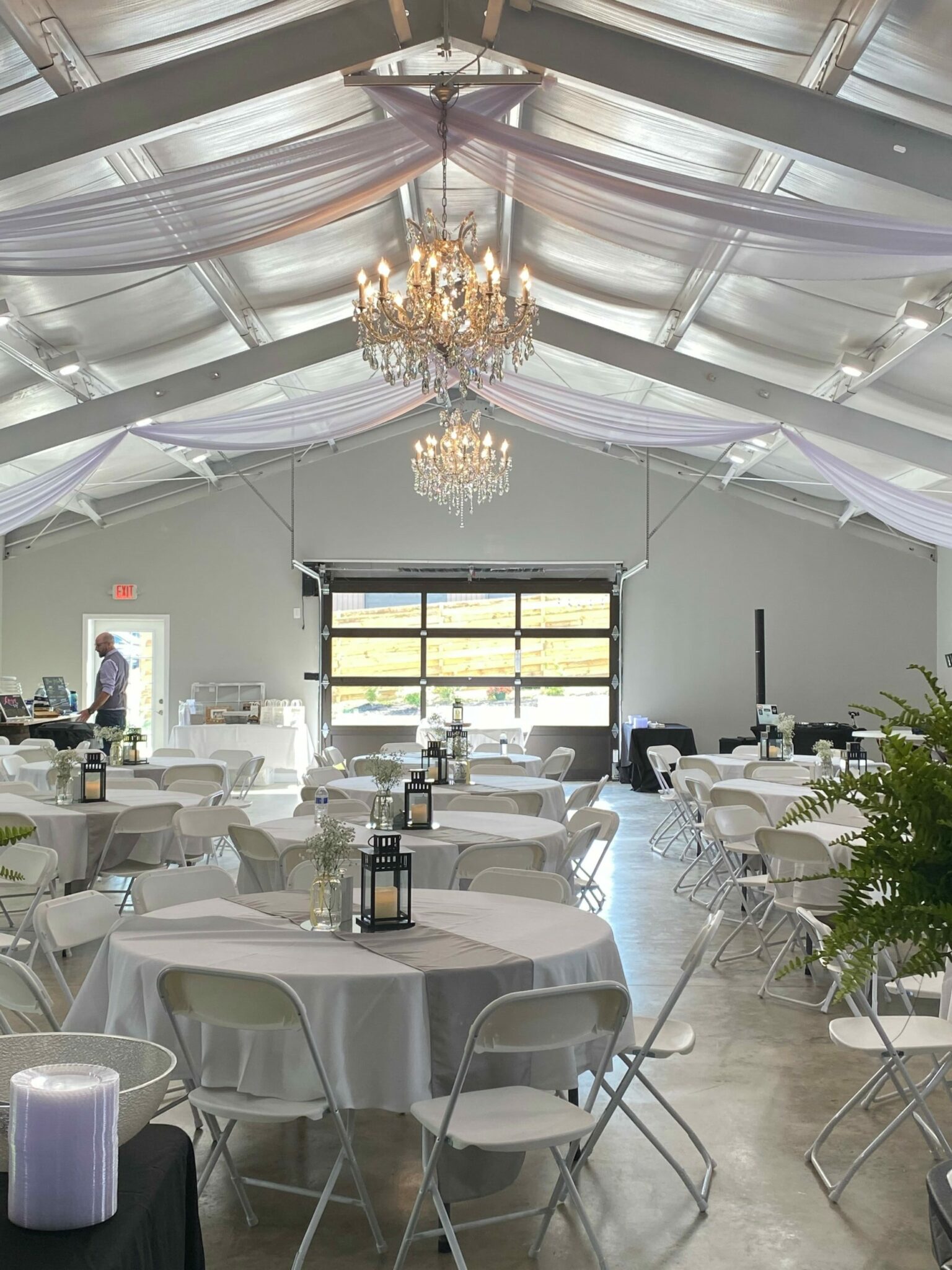 Hidden Gems: Meet Lisa Poarch - Voyage Knoxville Magazine