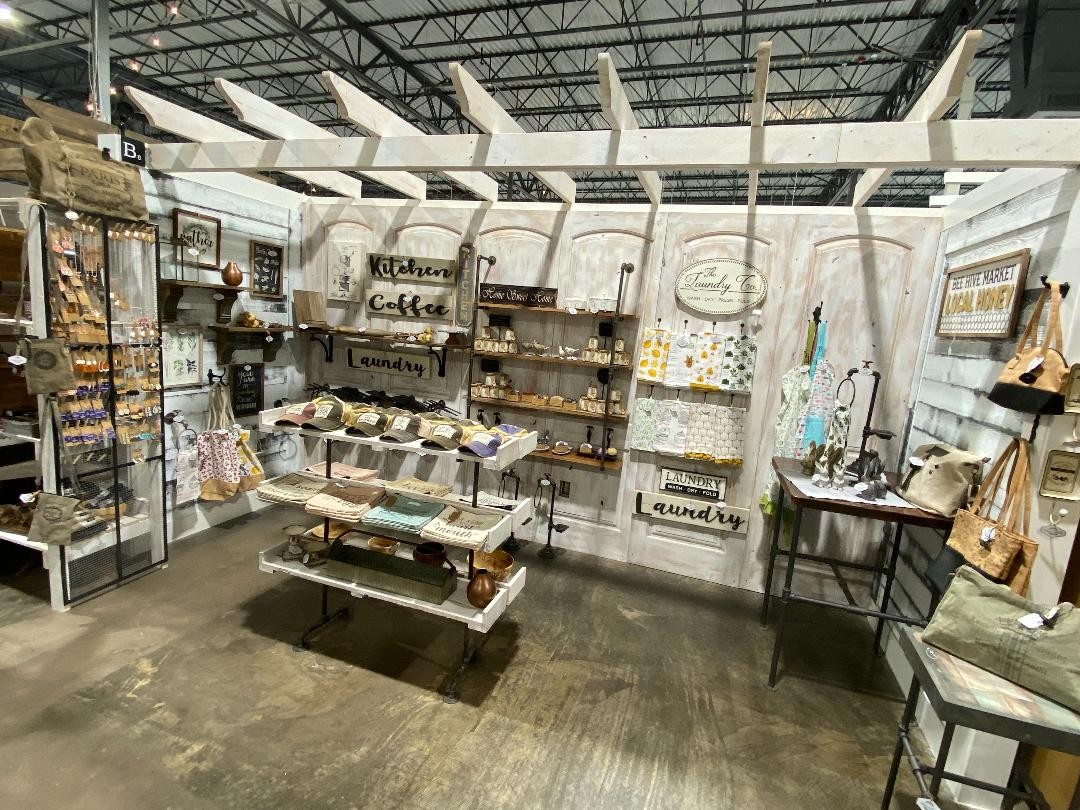Rising Stars: Meet Rebecca & Nathan Kinsey - Voyage Knoxville Magazine