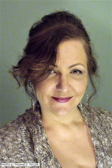 Rising Stars: Meet Elyse Bruce - Voyage Knoxville Magazine