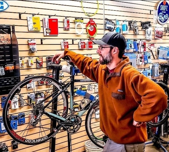 Hidden Gems: Meet Tracy Riggs of VanWhy CoOp - Voyage Knoxville Magazine