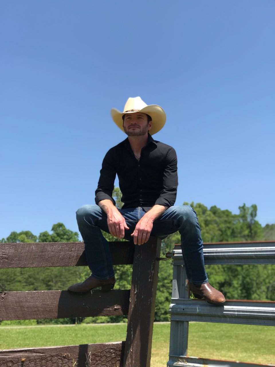 Check Out Mark McHenry’s Story - Voyage Knoxville Magazine