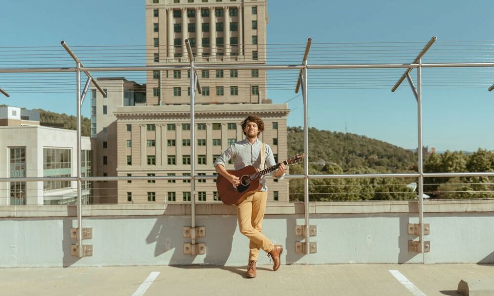 Conversations with Joey Lee - Voyage Knoxville Magazine