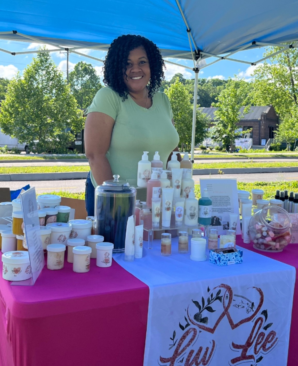 Daily Inspiration: Meet Lakeisha Lee - Voyage Knoxville Magazine