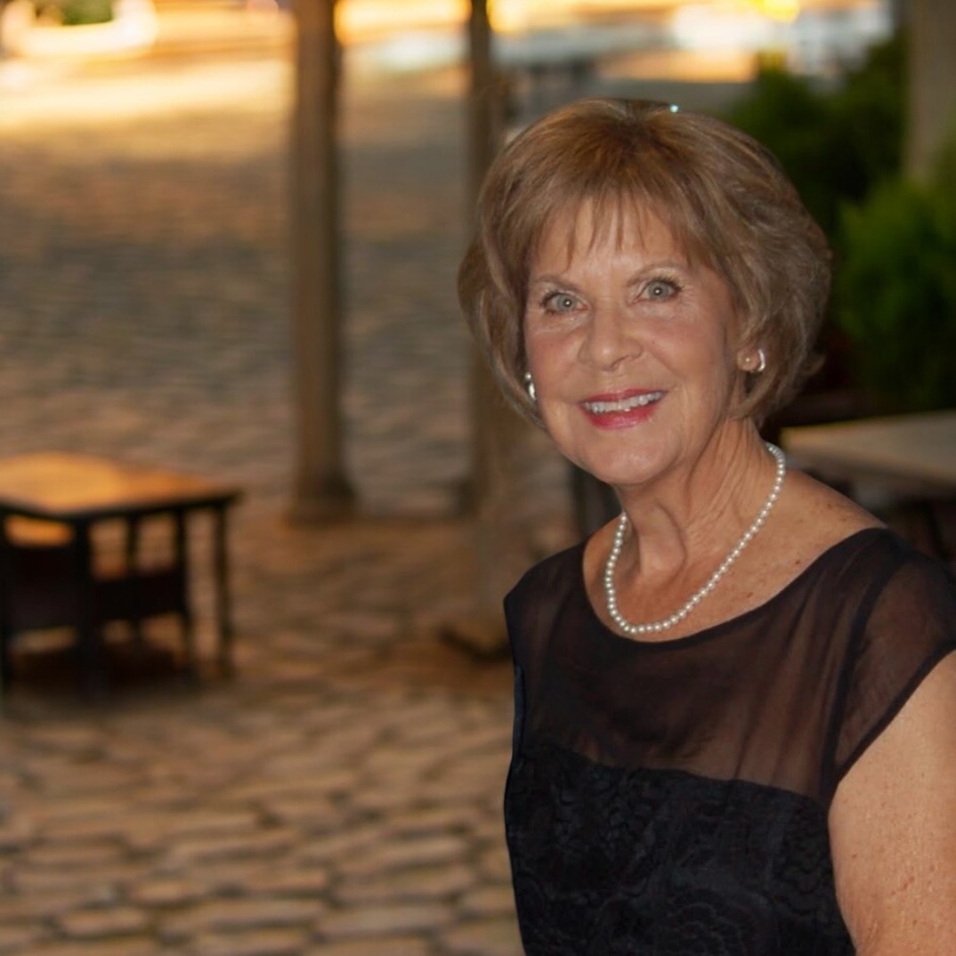 Life & Work with Jan Lushbaugh of Loudon - Voyage Knoxville Magazine